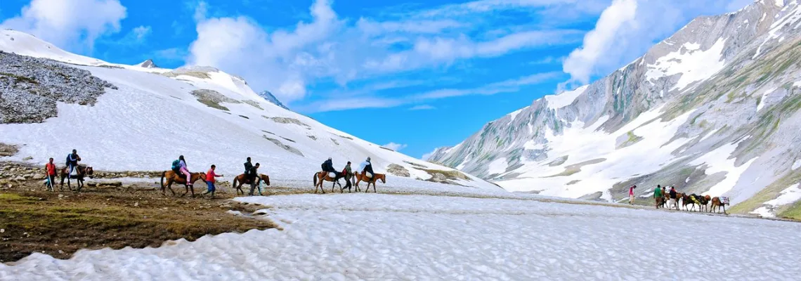 Top 10 Best Things to Do in Jammu and Kashmir – The Ultimate Travel Guide